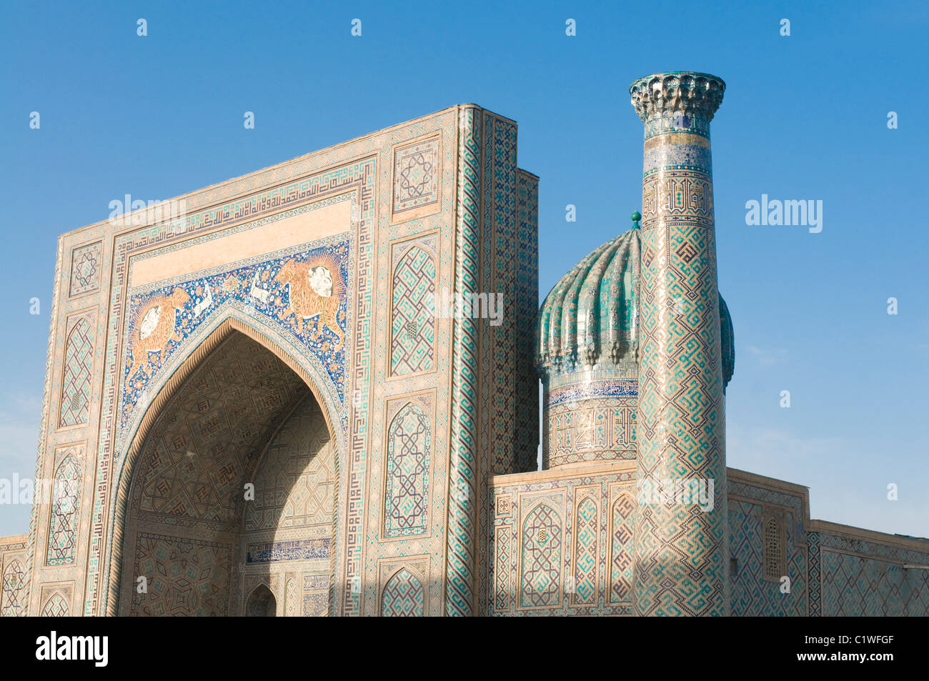 Uzbekistan, Samarkand, Registan, Historic mosque Stock Photo - Alamy