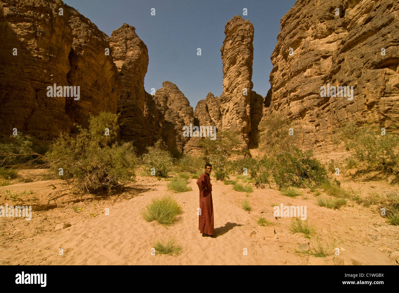 Young man standing gorge essendilene hi-res stock photography and ...