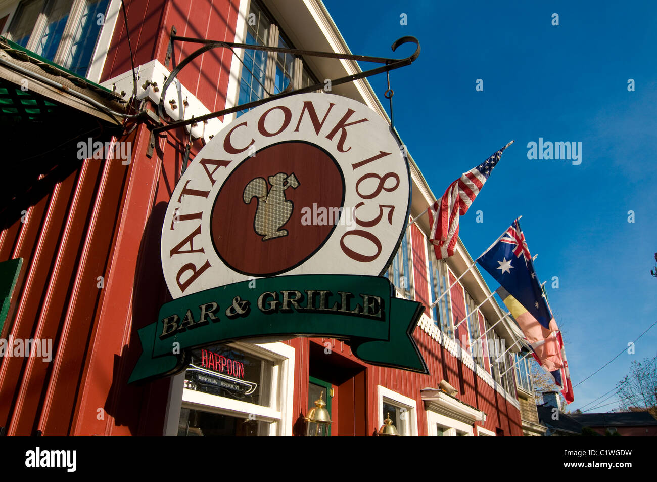 Store building usa hi-res stock photography and images - Alamy