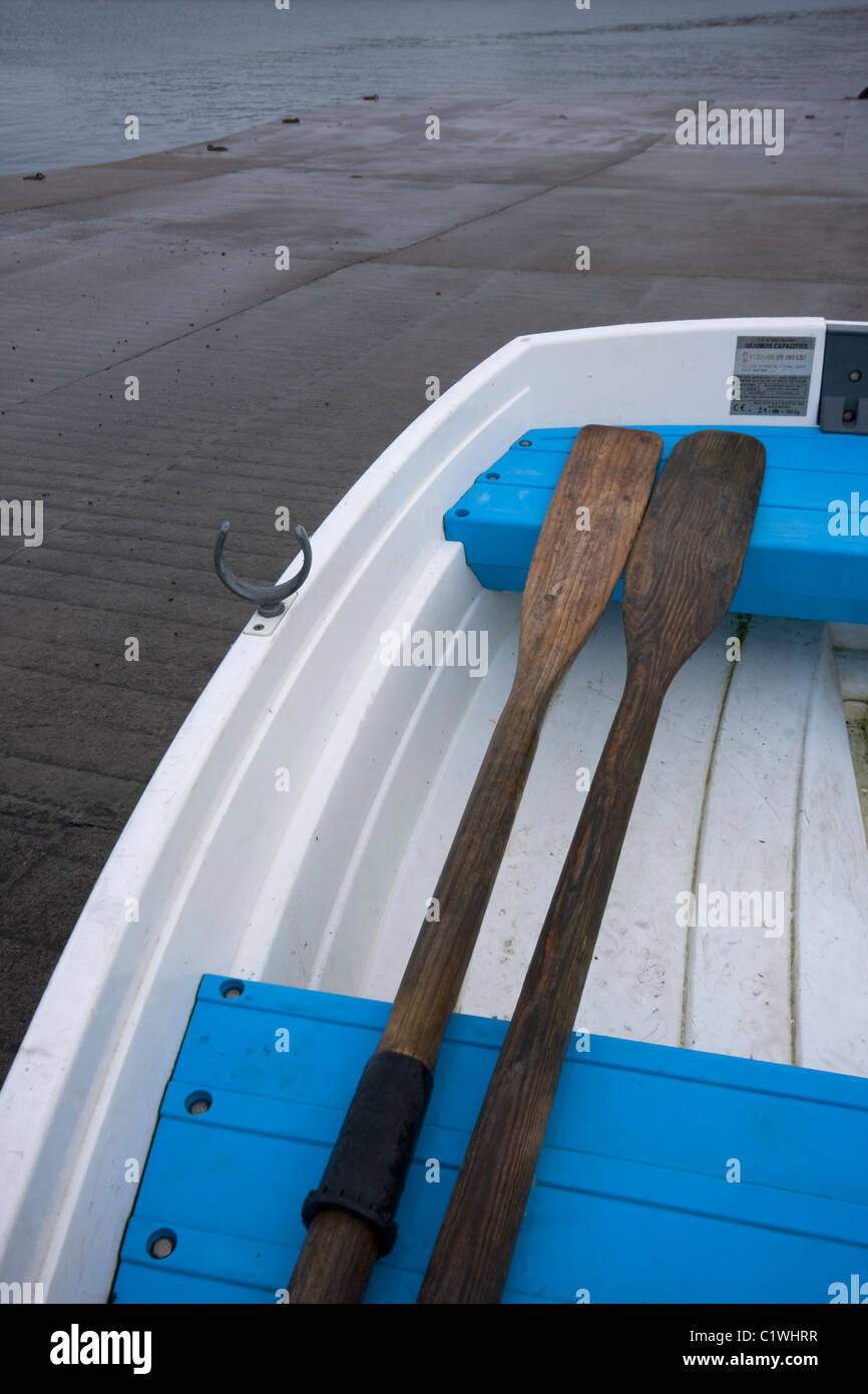Empty Rowing Boat High Resolution Stock Photography and Images - Alamy