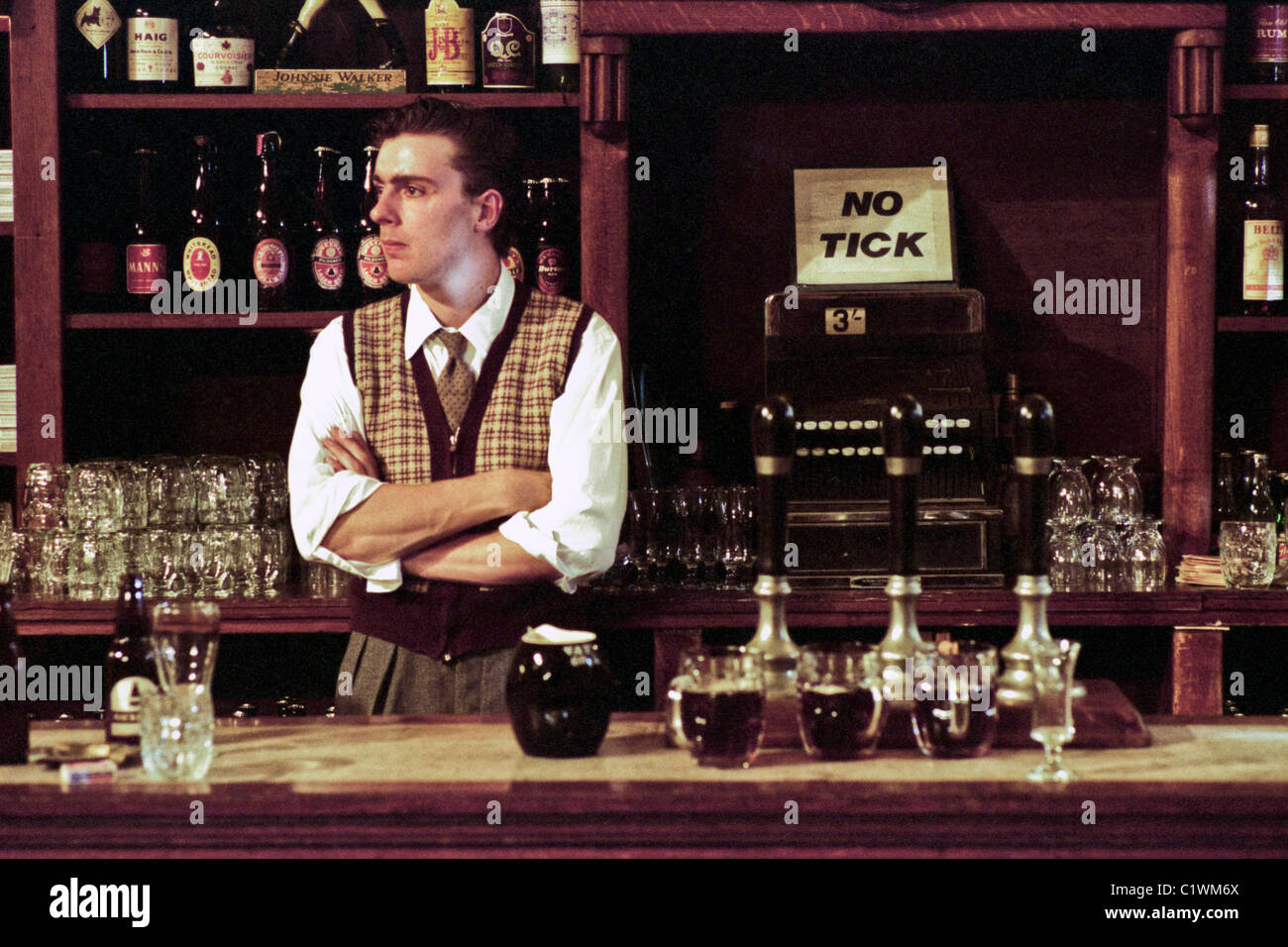 1950s television production hi-res stock photography and images - Alamy