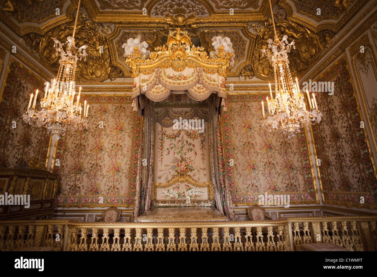 France,Paris,Versailles,Palace de Versailles,The Queen's Chamber Stock ...