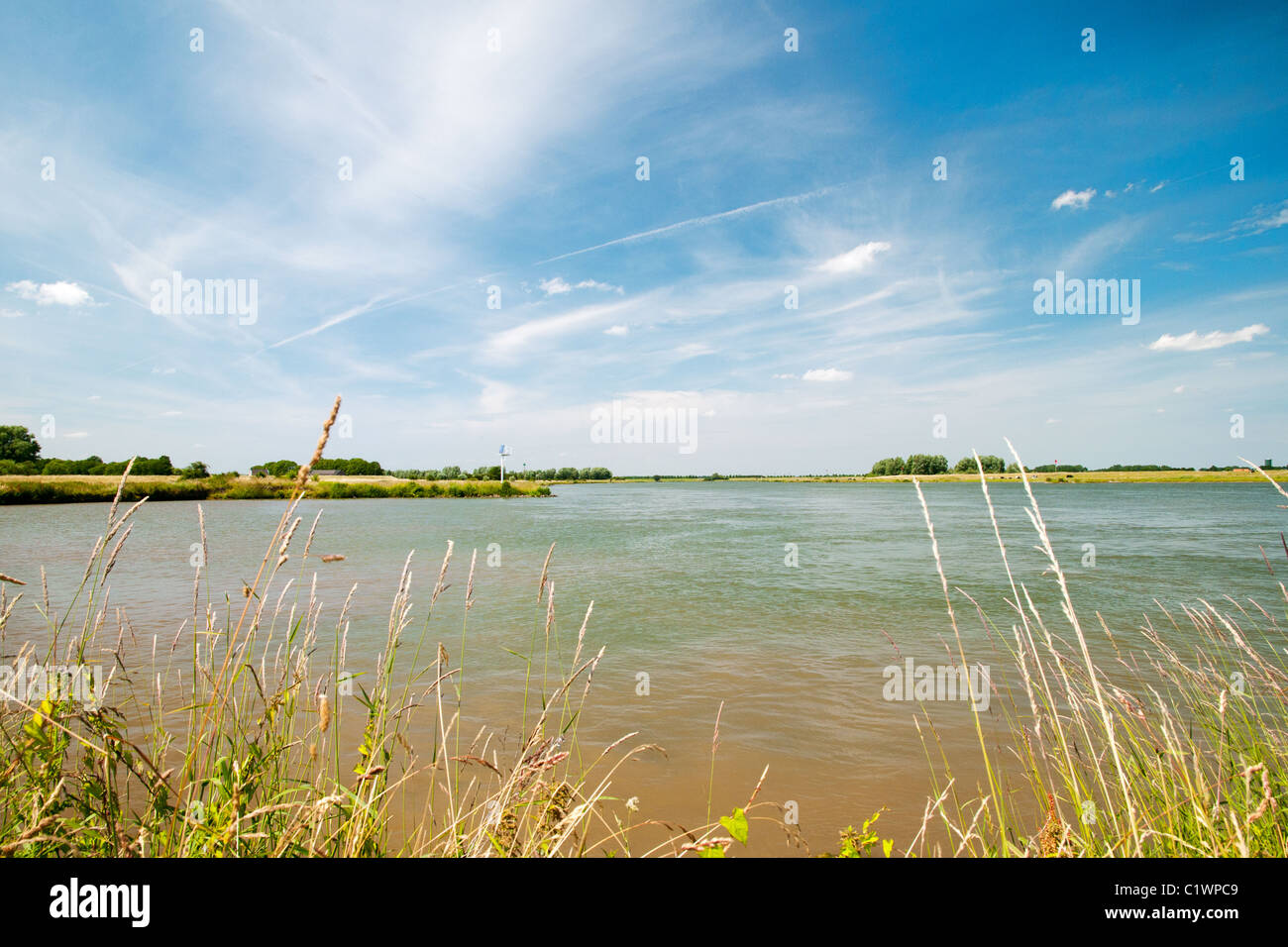 Lek river netherlands holland dutch hi-res stock photography and images ...