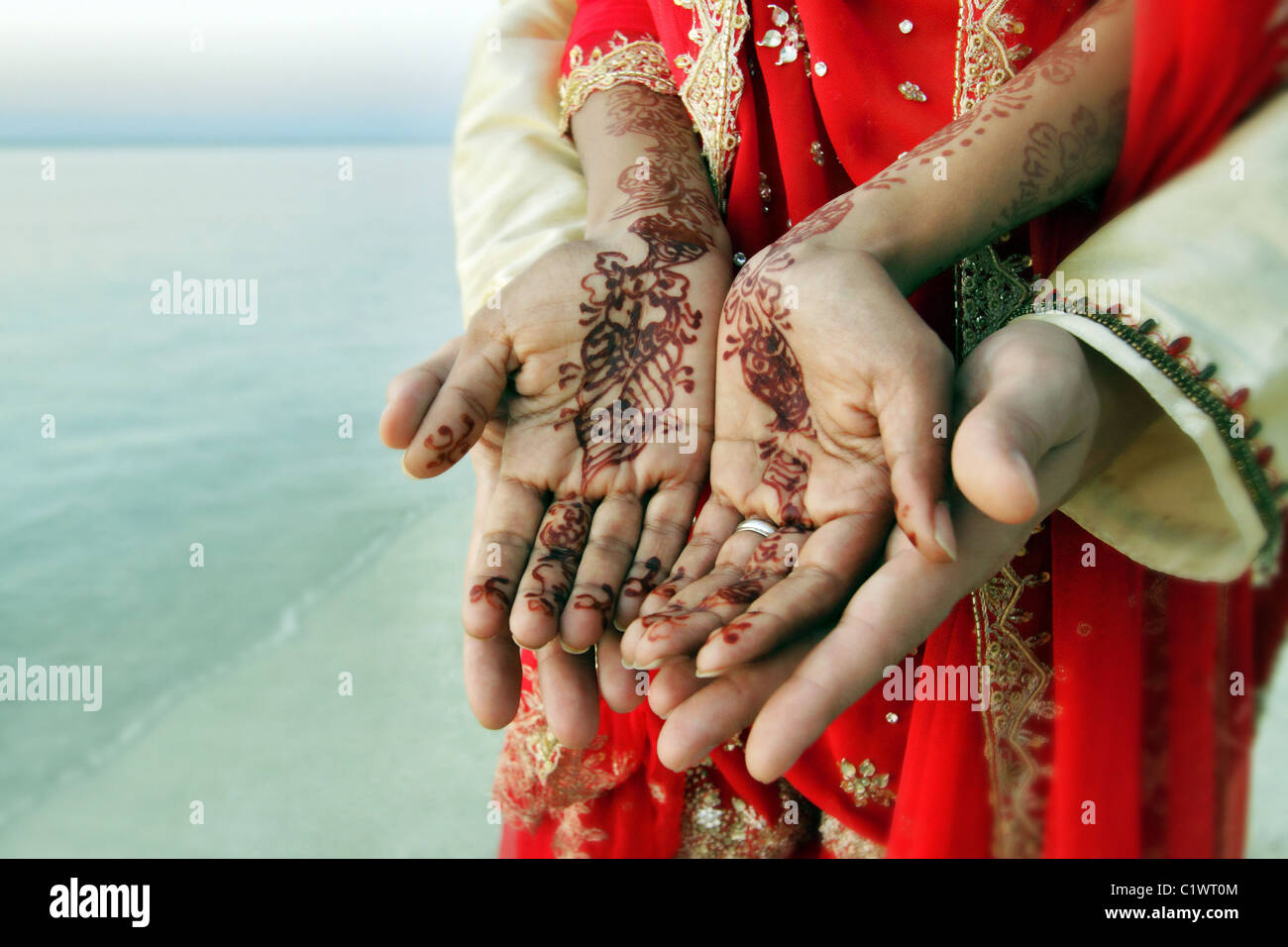 Indian womans hands hi-res stock photography and images - Alamy