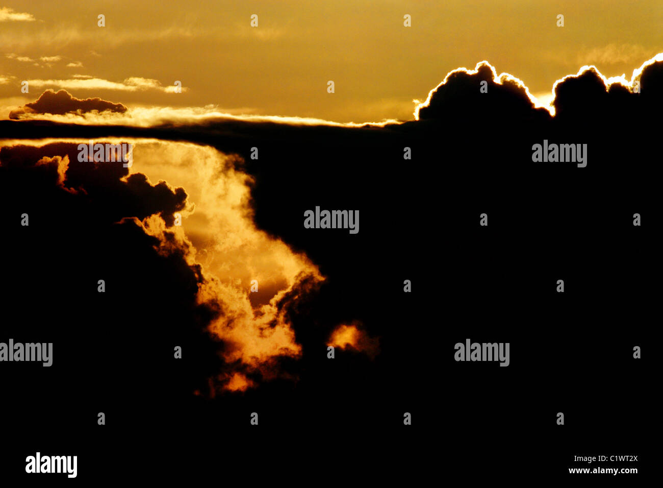 glowing sky at sunset Stock Photo - Alamy