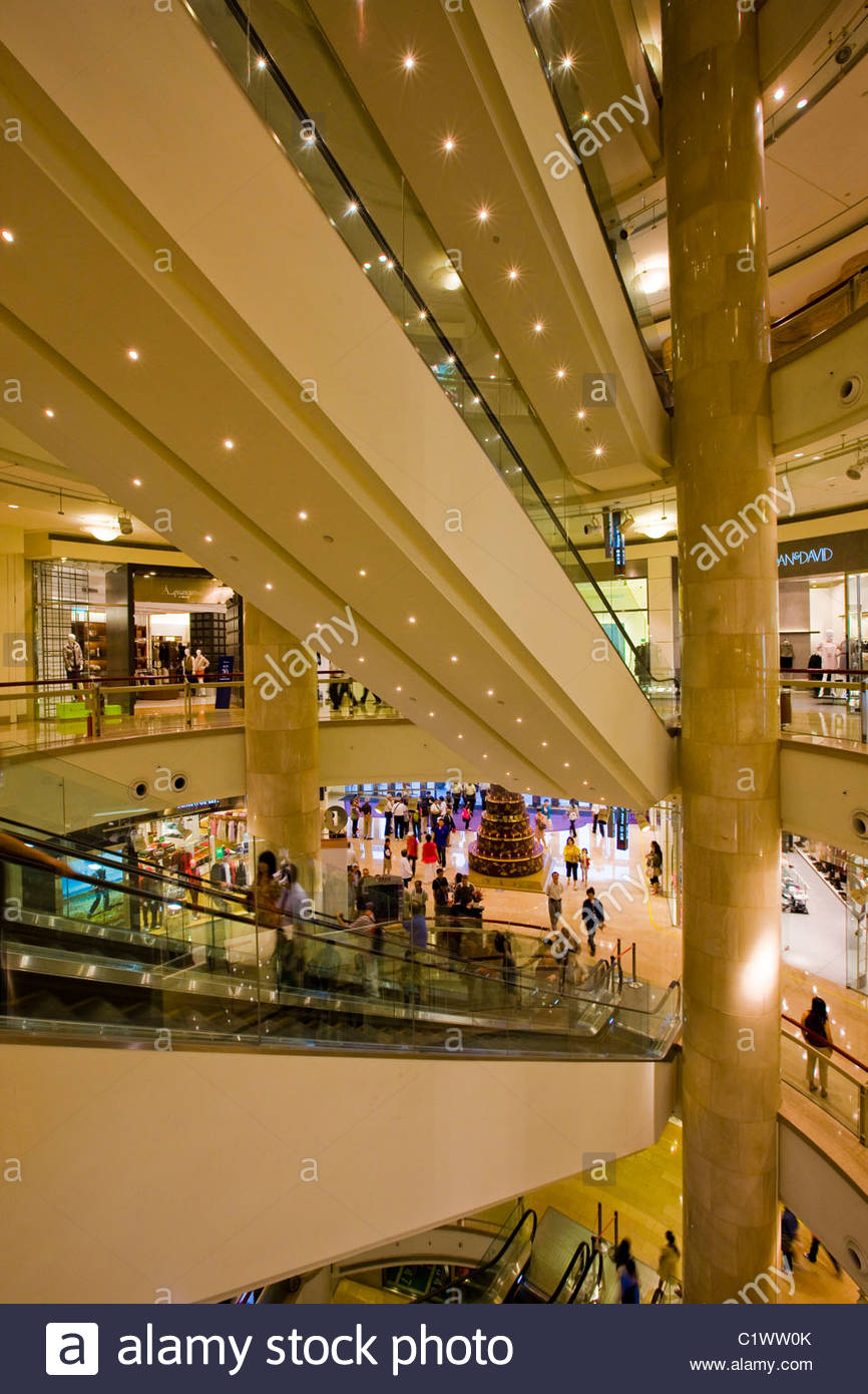 Taipei 101 Building Shopping Mall Stock Photos & Taipei 101 Building ...