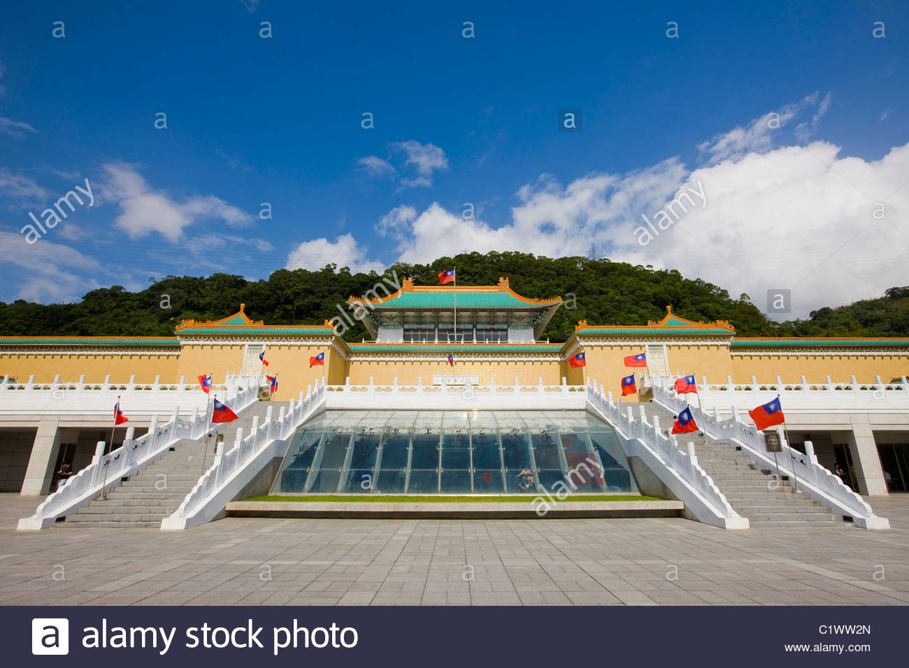 National Palace Museum Taiwan Stock Photos & National Palace Museum ...