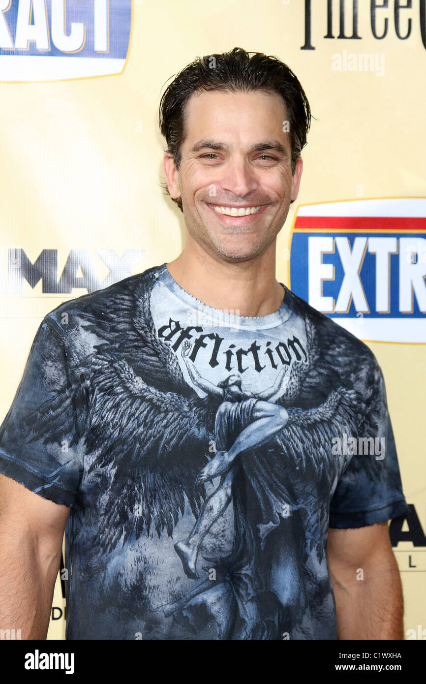 Jonathan Schaech The Premiere Of Extract Held At The Arclight Theater
