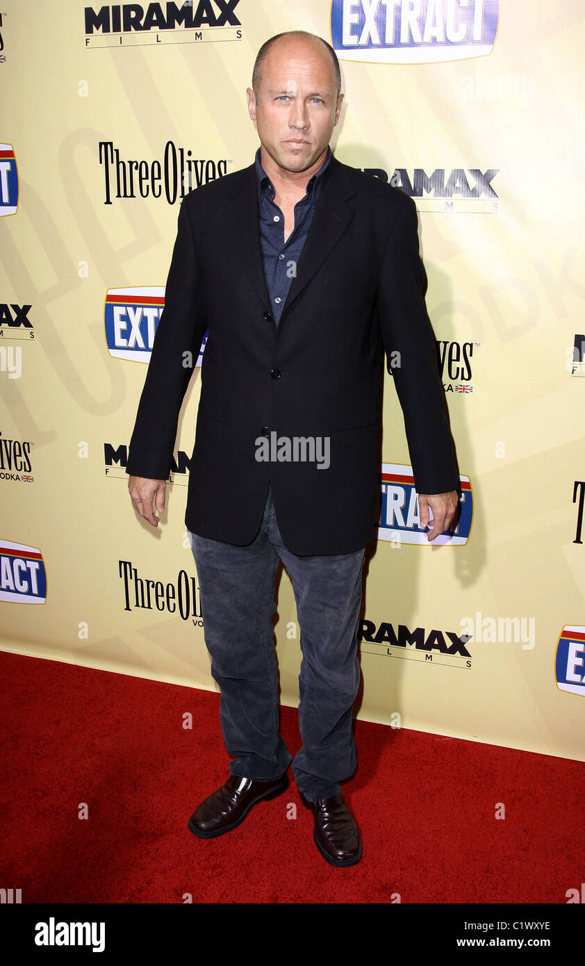 Mike Judge "Extract" Los Angeles Premiere Held at The ArcLight Theatre ...