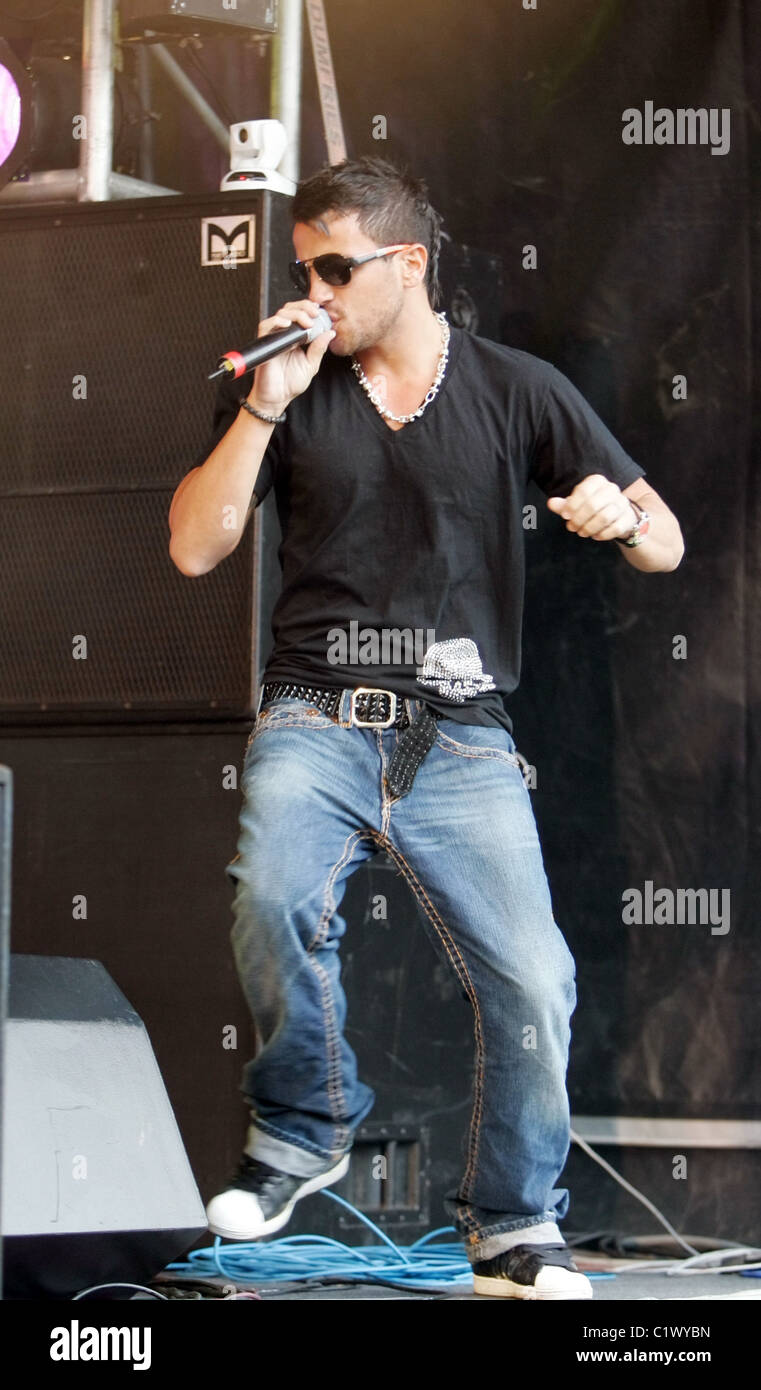 Prouds hi-res stock photography and images - Alamy