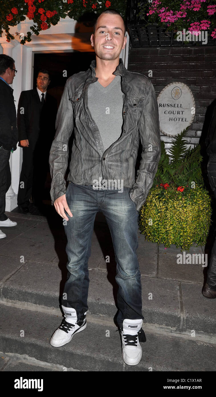 Andy Rice RTE TV presenter Brian Ormond's 30th birthday at Krystle ...