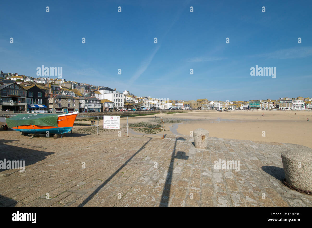 St ives in spring hi-res stock photography and images - Alamy