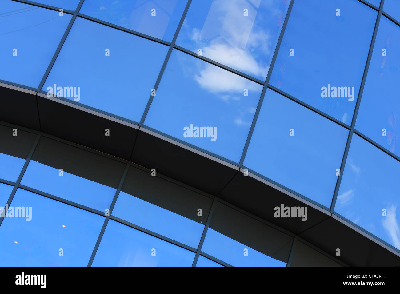 Cityscape reflected in windows skyscraper hi-res stock photography and ...