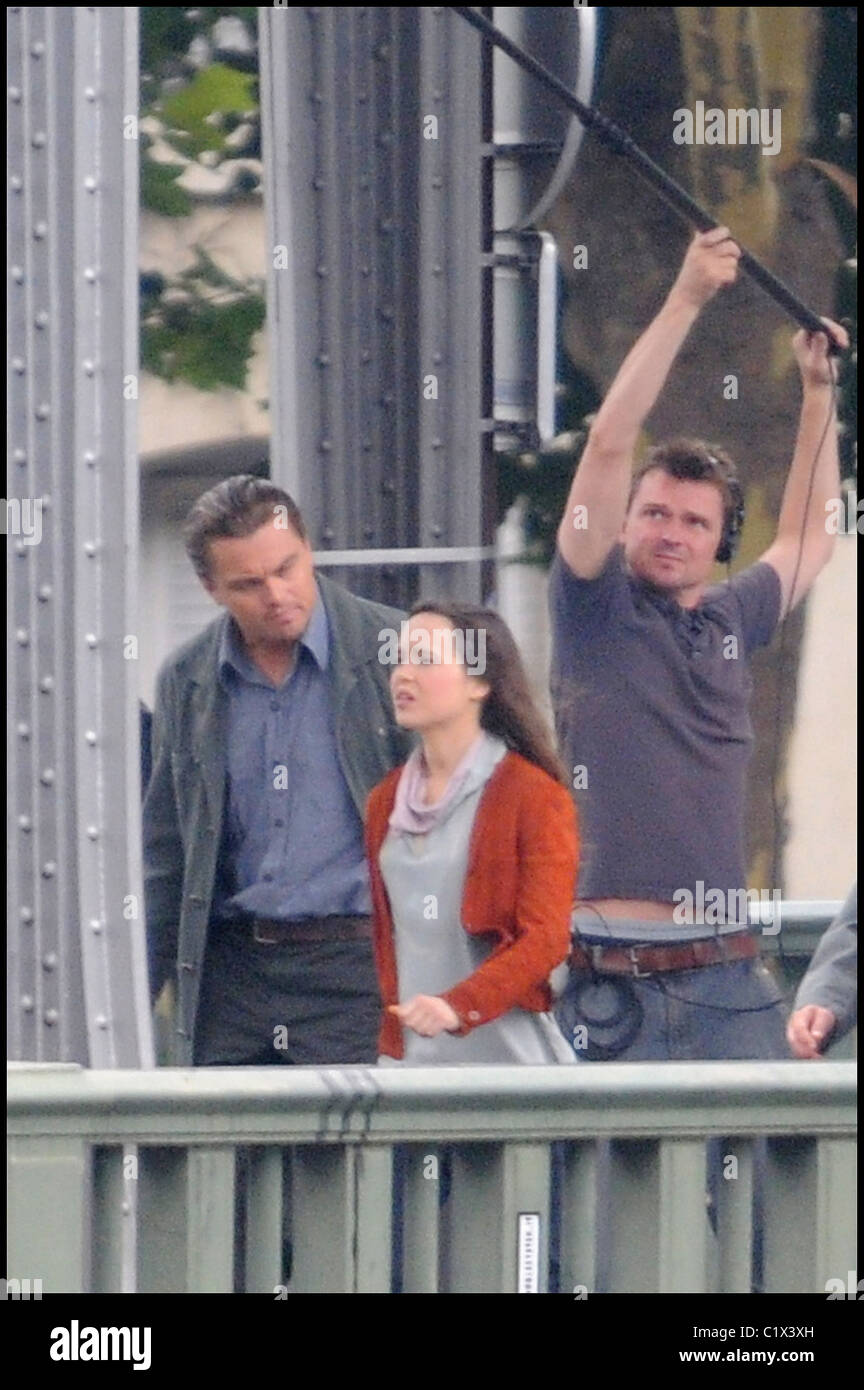 Leonardo DiCaprio and Ellen Paige filming on location at the pont de ...