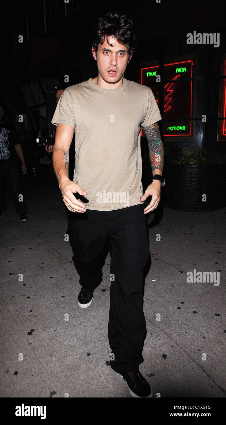 Mayer Bar High Resolution Stock Photography and Images - Alamy