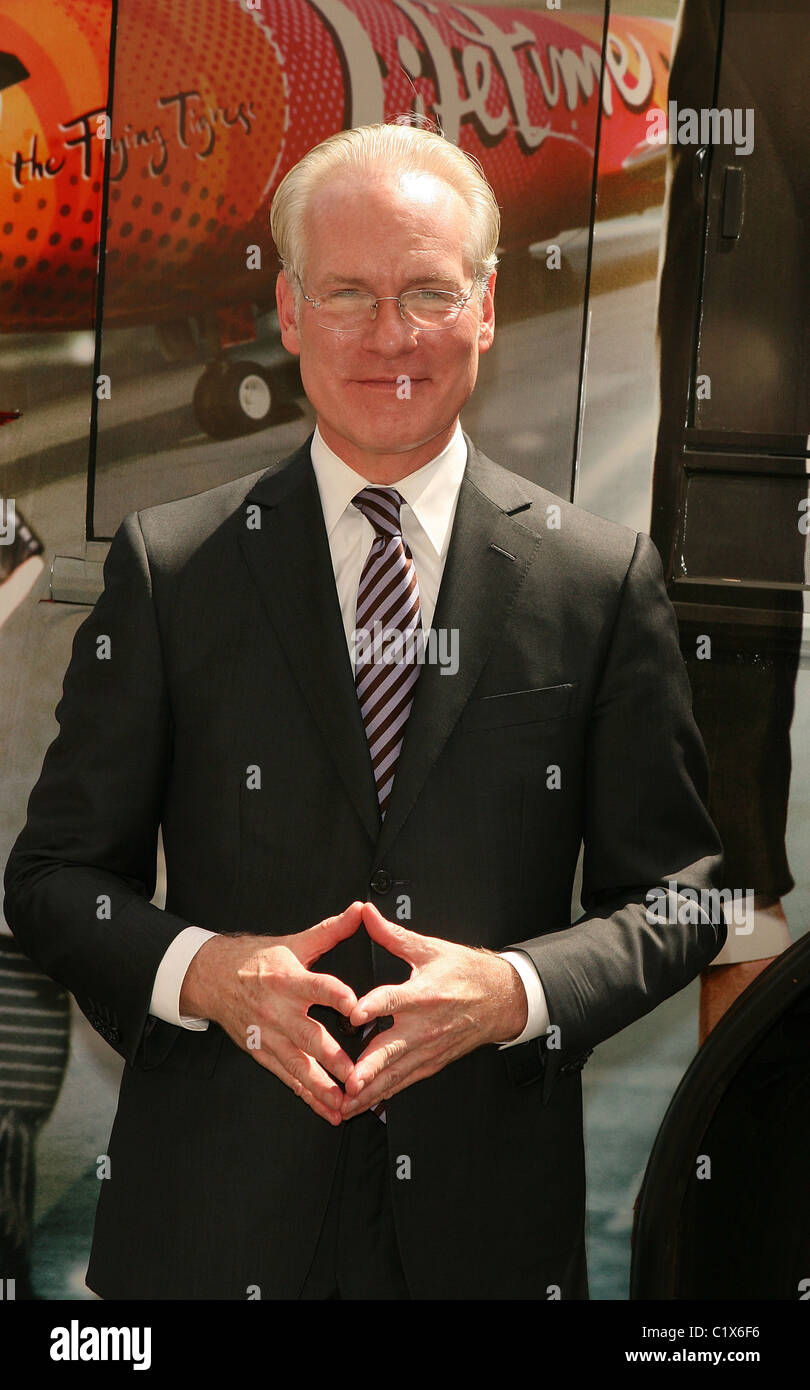 Tim Gunn of 'Project Runway' and models from the all-new 'Models of the ...