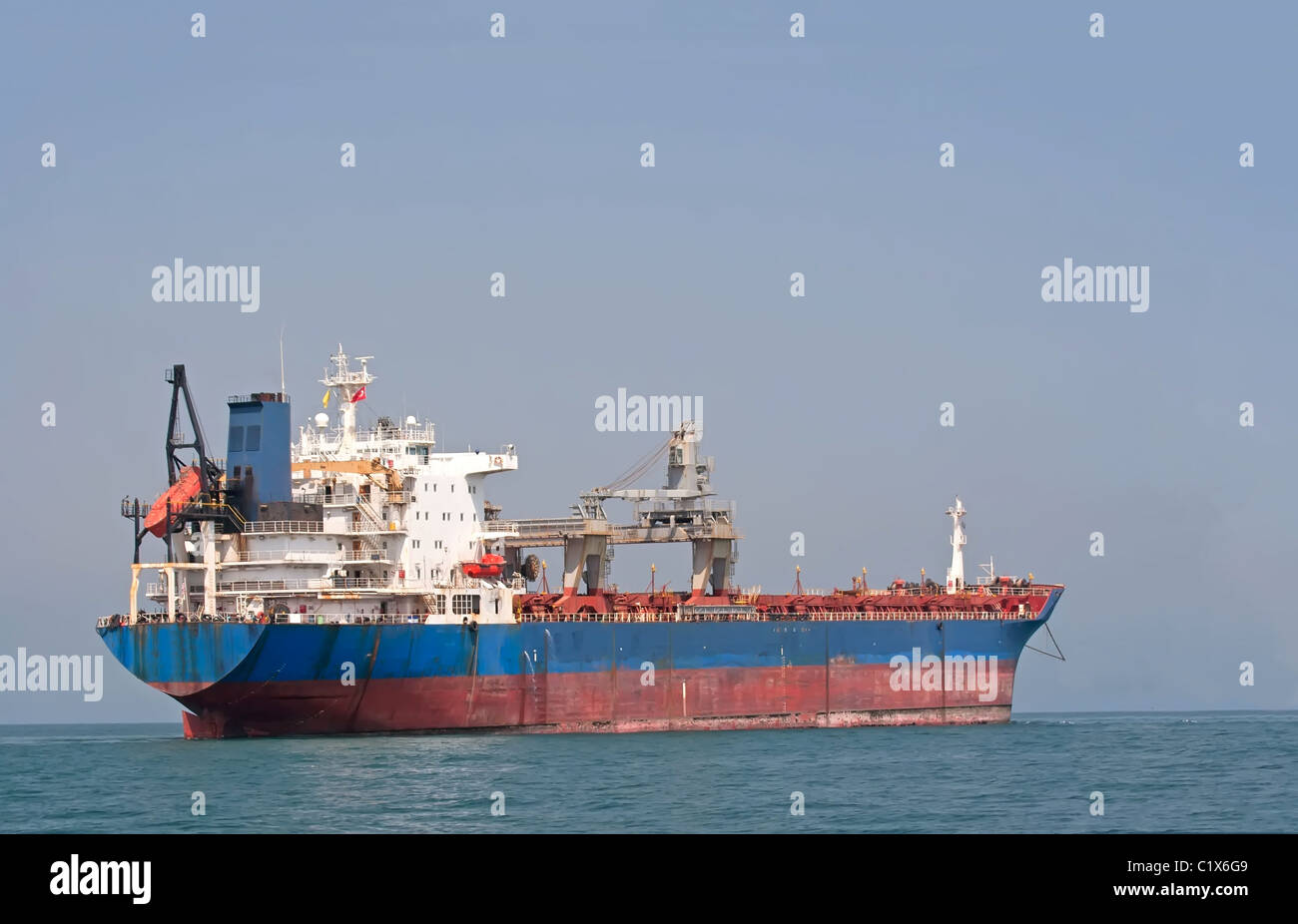 Methane tanker hi-res stock photography and images - Alamy