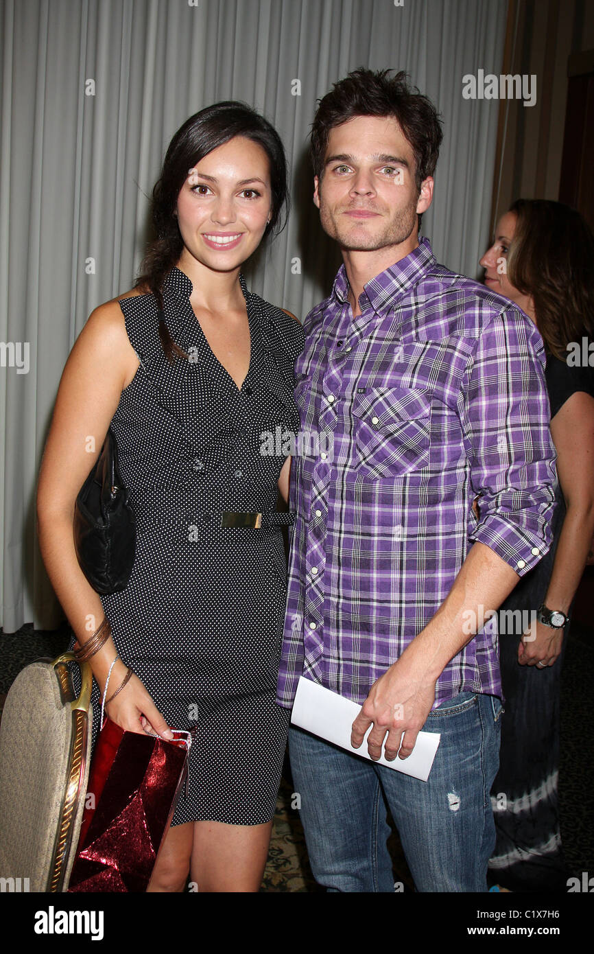 Emily O'Brien and Greg Rikaart The Young & the Restless Fan Club Dinner ...