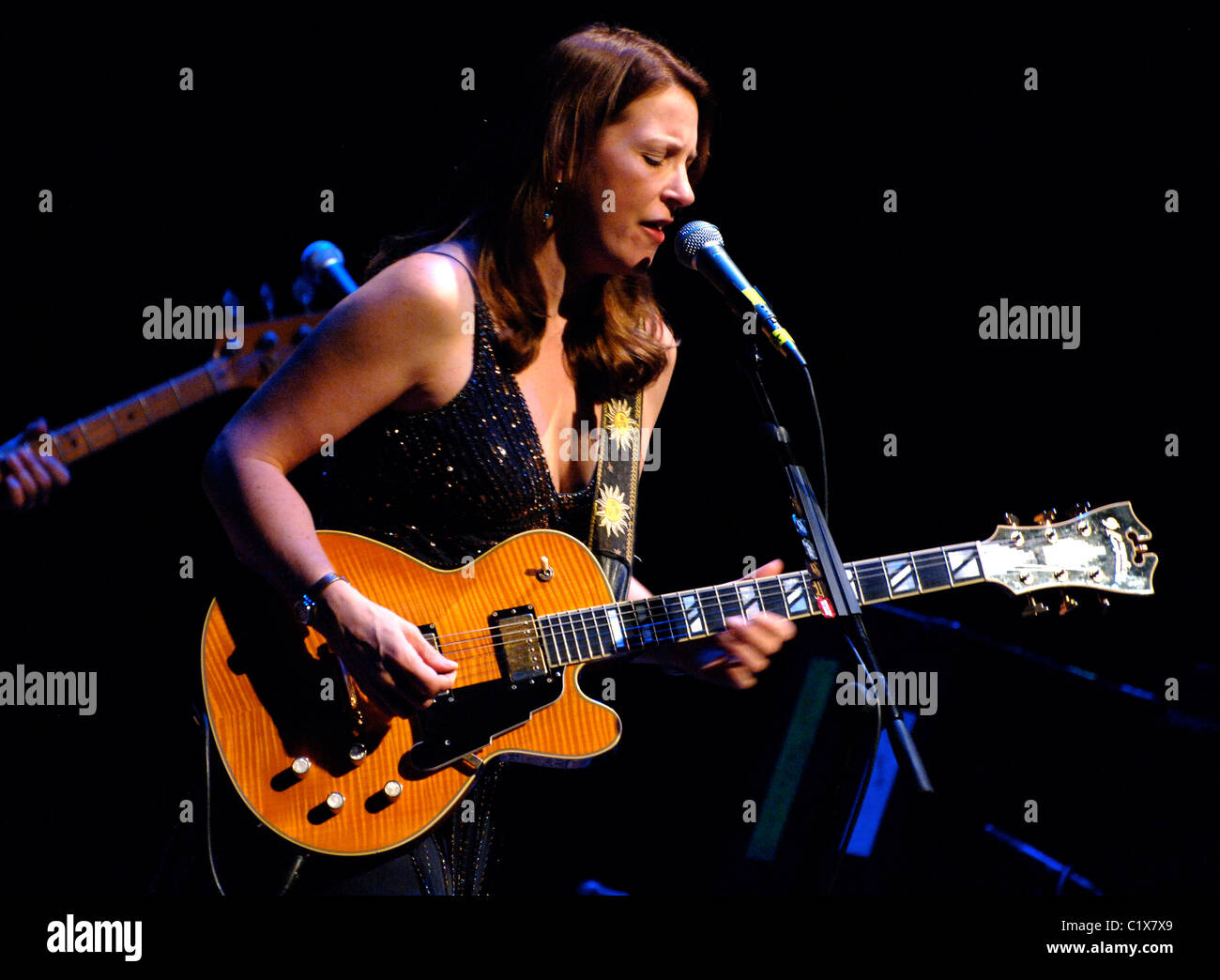 Susan Tedeschi performs live at the Lobero Theatre Santa Barbara ...