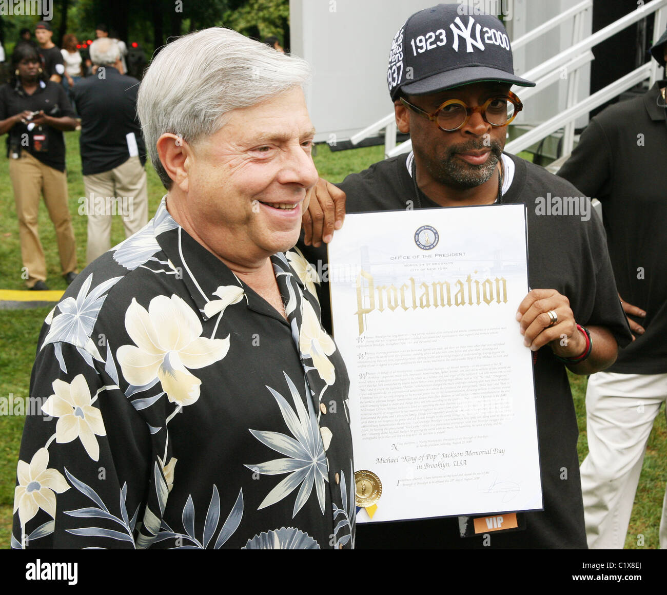 Spike lee michael jackson hi-res stock photography and images - Alamy