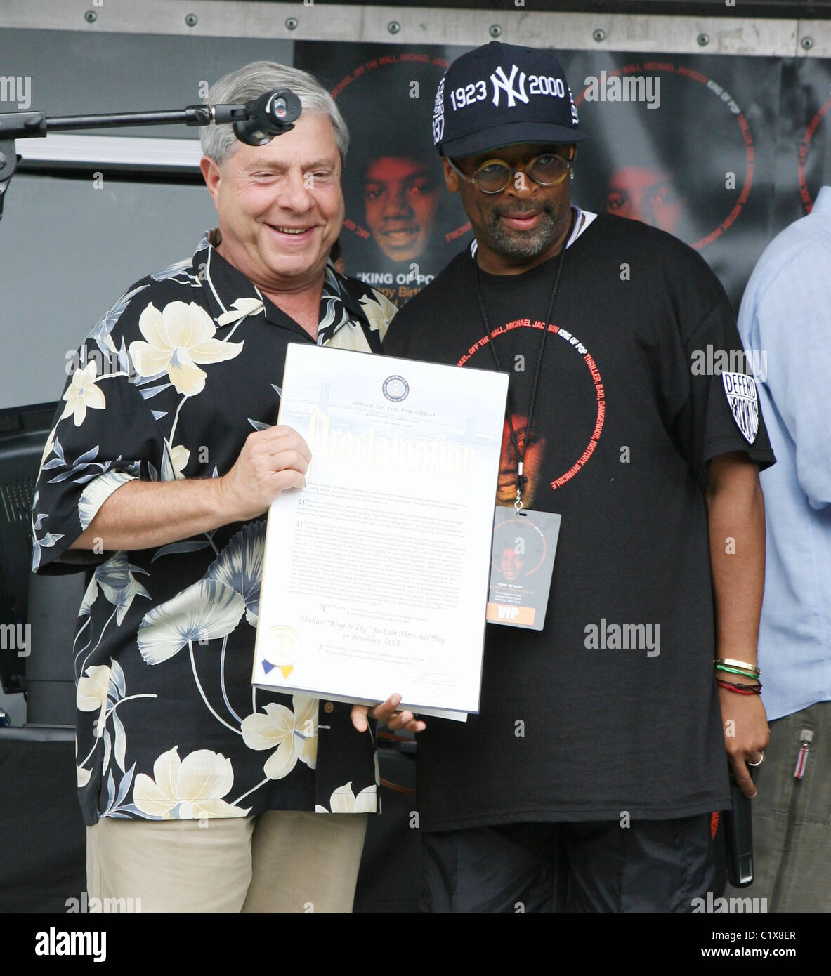 Michael jackson 51st birthday hi-res stock photography and images - Alamy