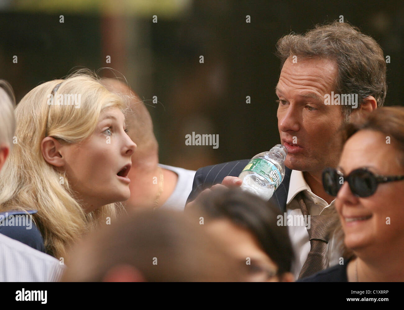 Harriet lester mark lester watching hi-res stock photography and images ...