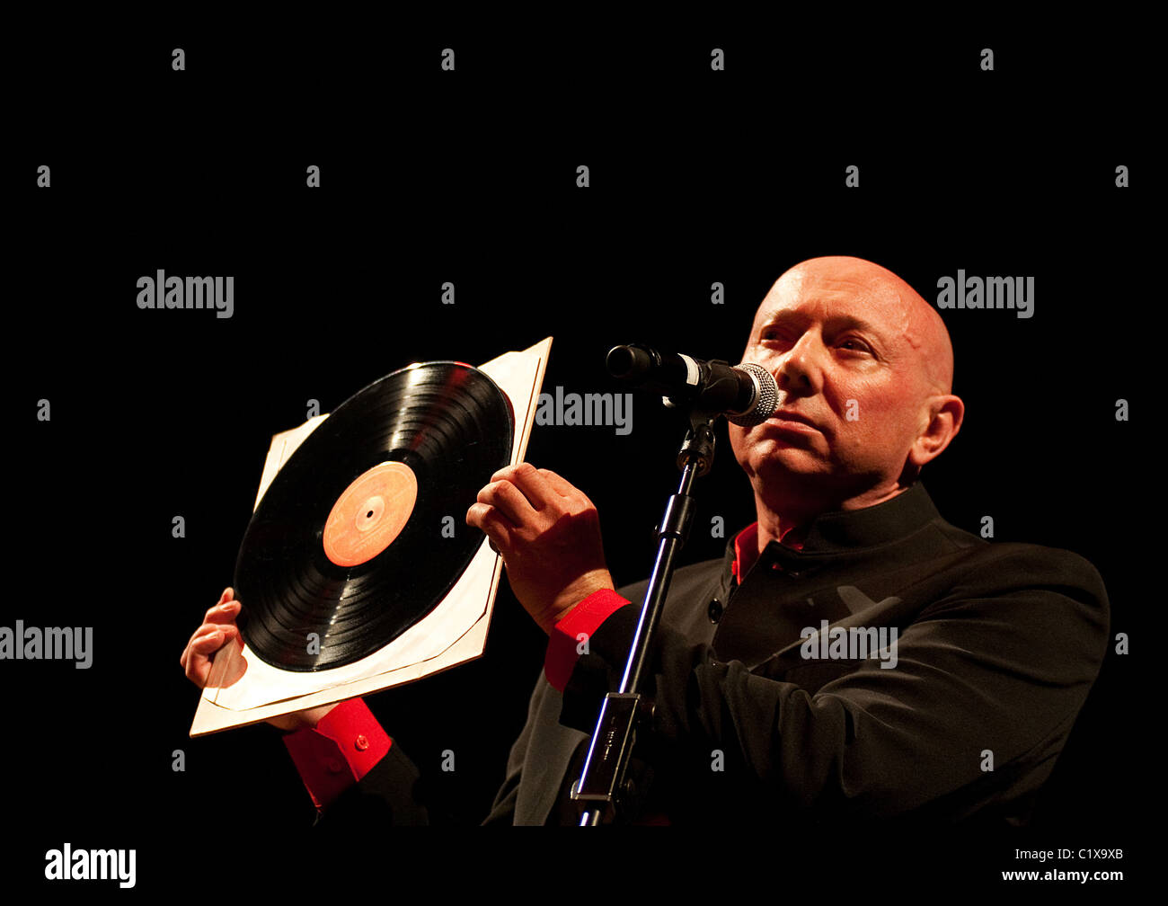 Howard devoto hi-res stock photography and images - Alamy