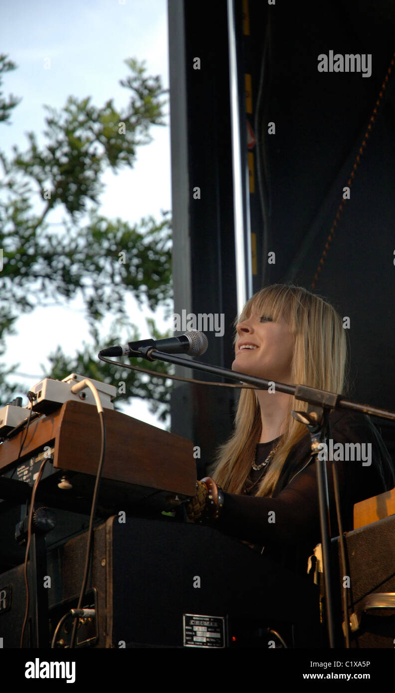 West Indian Girl on stage performing live at 'The 2009 StreetScene ...
