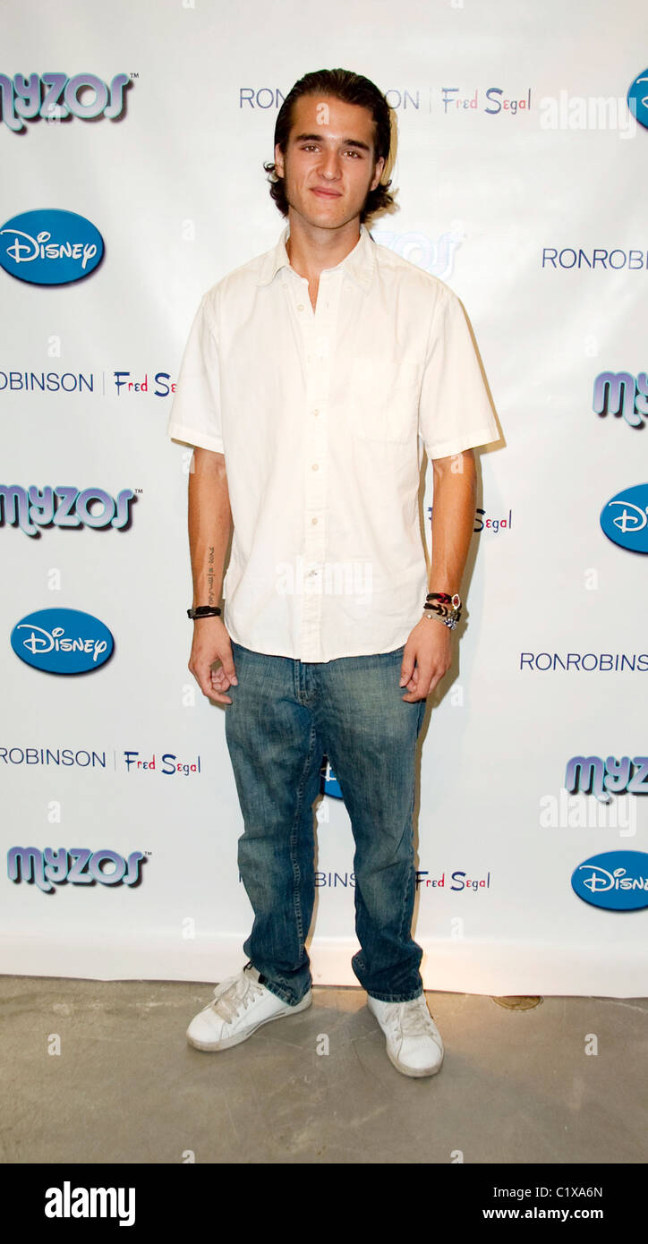 Daniel Samonas Official Launch Of New Disney & Muppet Myzos at Fred ...