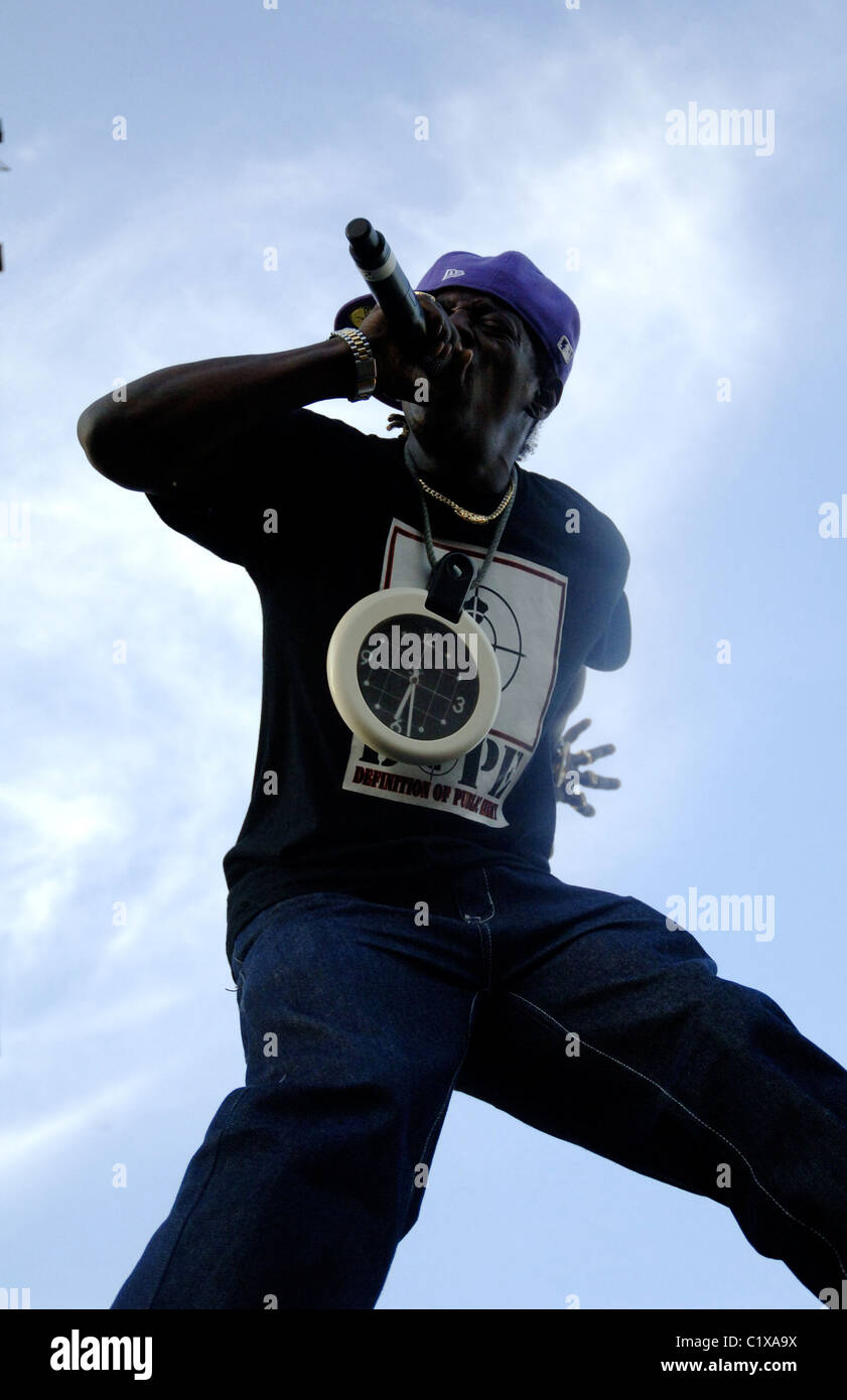 Flava flav hi-res stock photography and images - Alamy