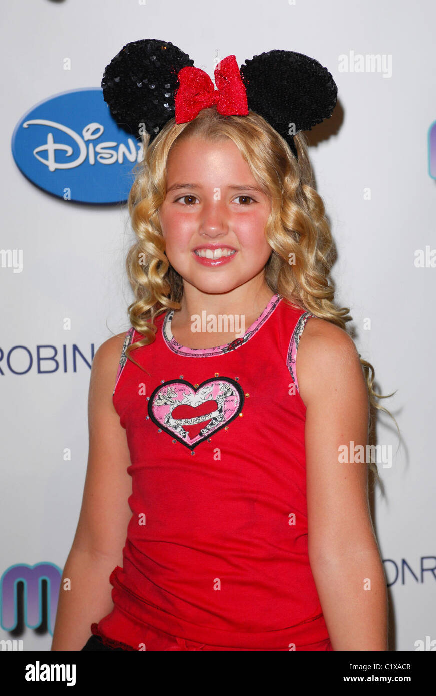 Emily grace reaves hi-res stock photography and images - Alamy