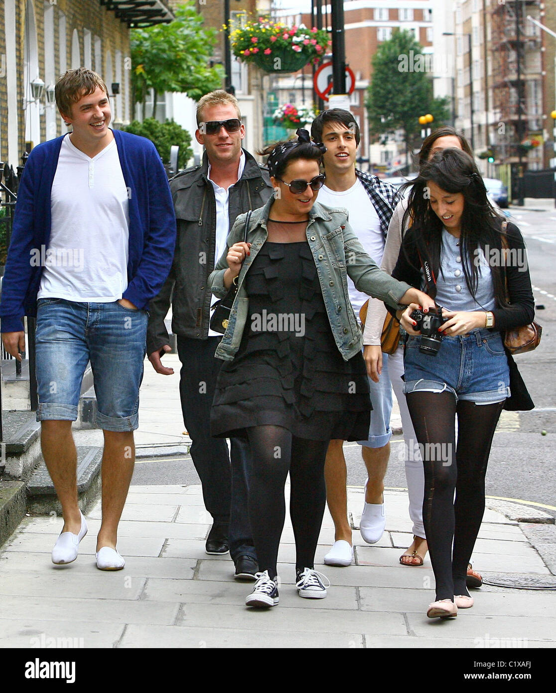Natalie Cassidy and boyfriend Ben Porter go to the pub with some ...