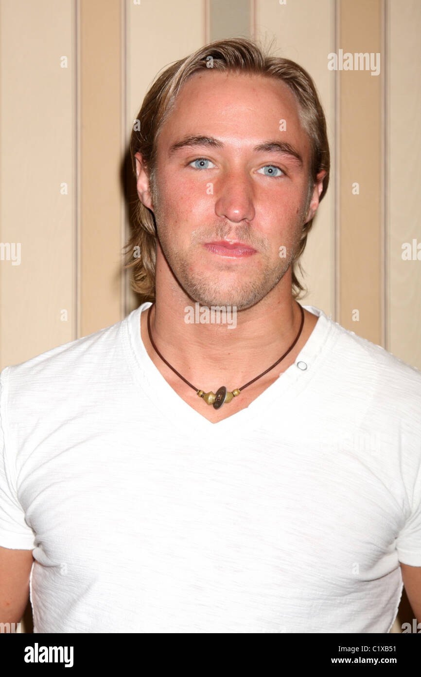 Kyle lowder hi-res stock photography and images - Alamy