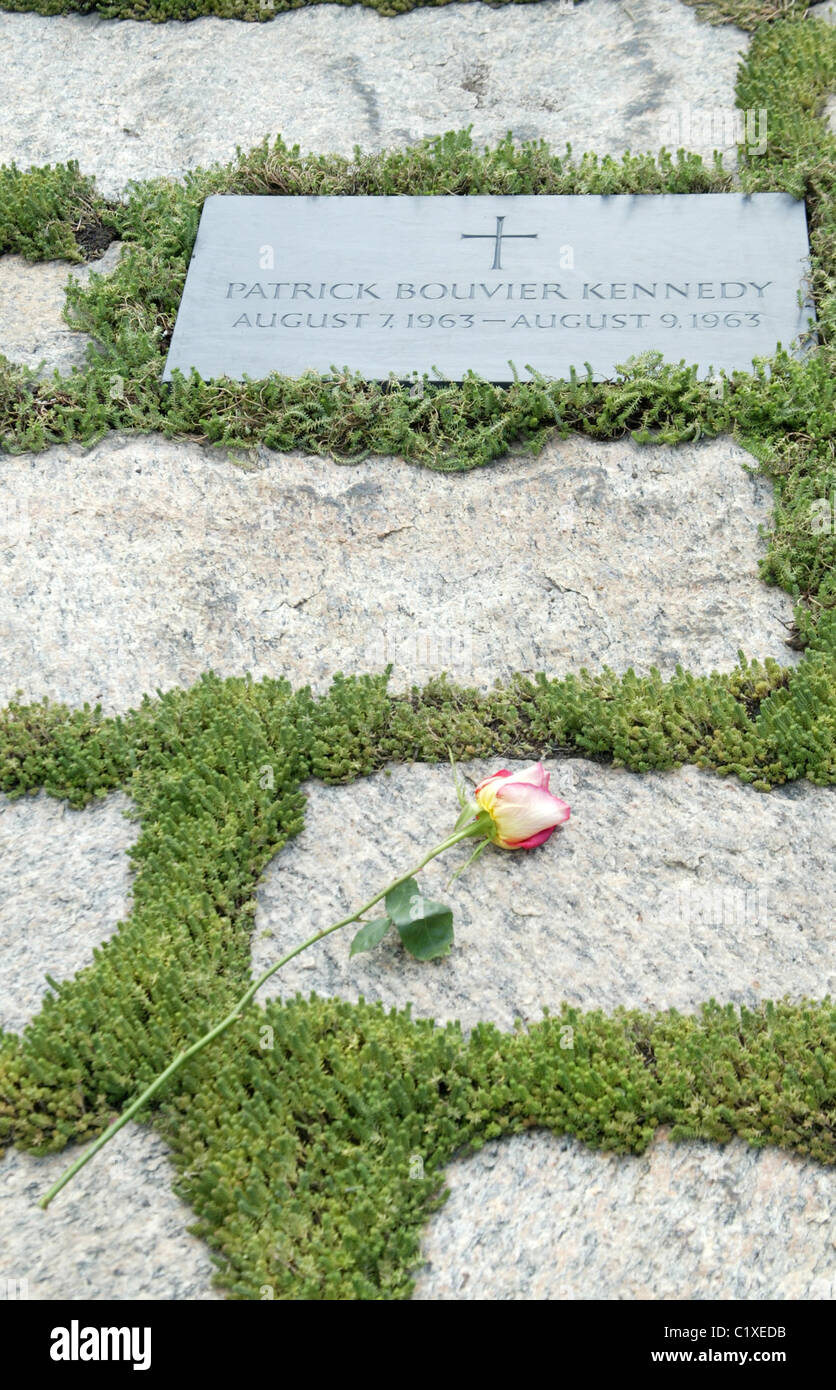 Patrick Bouvier Kennedy Grave