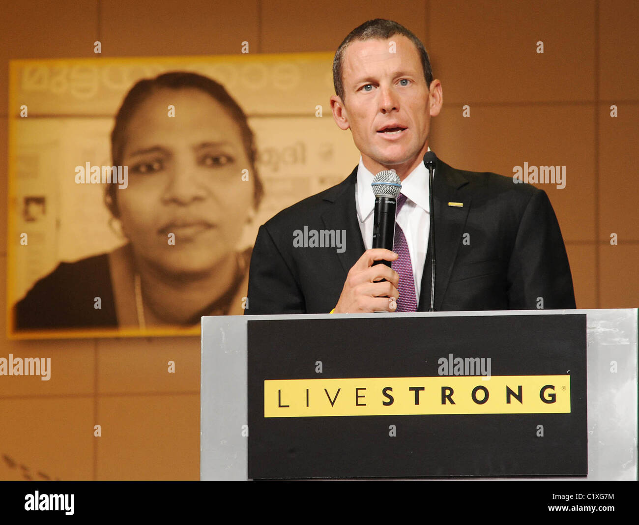 Lance Armstrong speaking at the 'Livestrong Global Cancer Summit' at ...