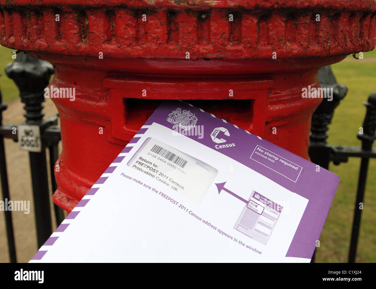 A completed 2011 UK Census form being posted Stock Photo - Alamy
