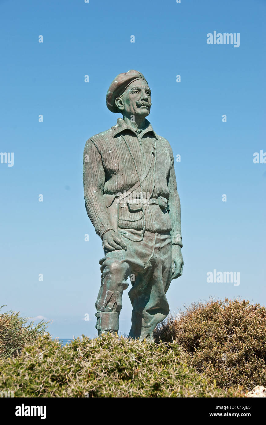 Statue of General George Grivas-Dhigenis Stock Photo - Alamy