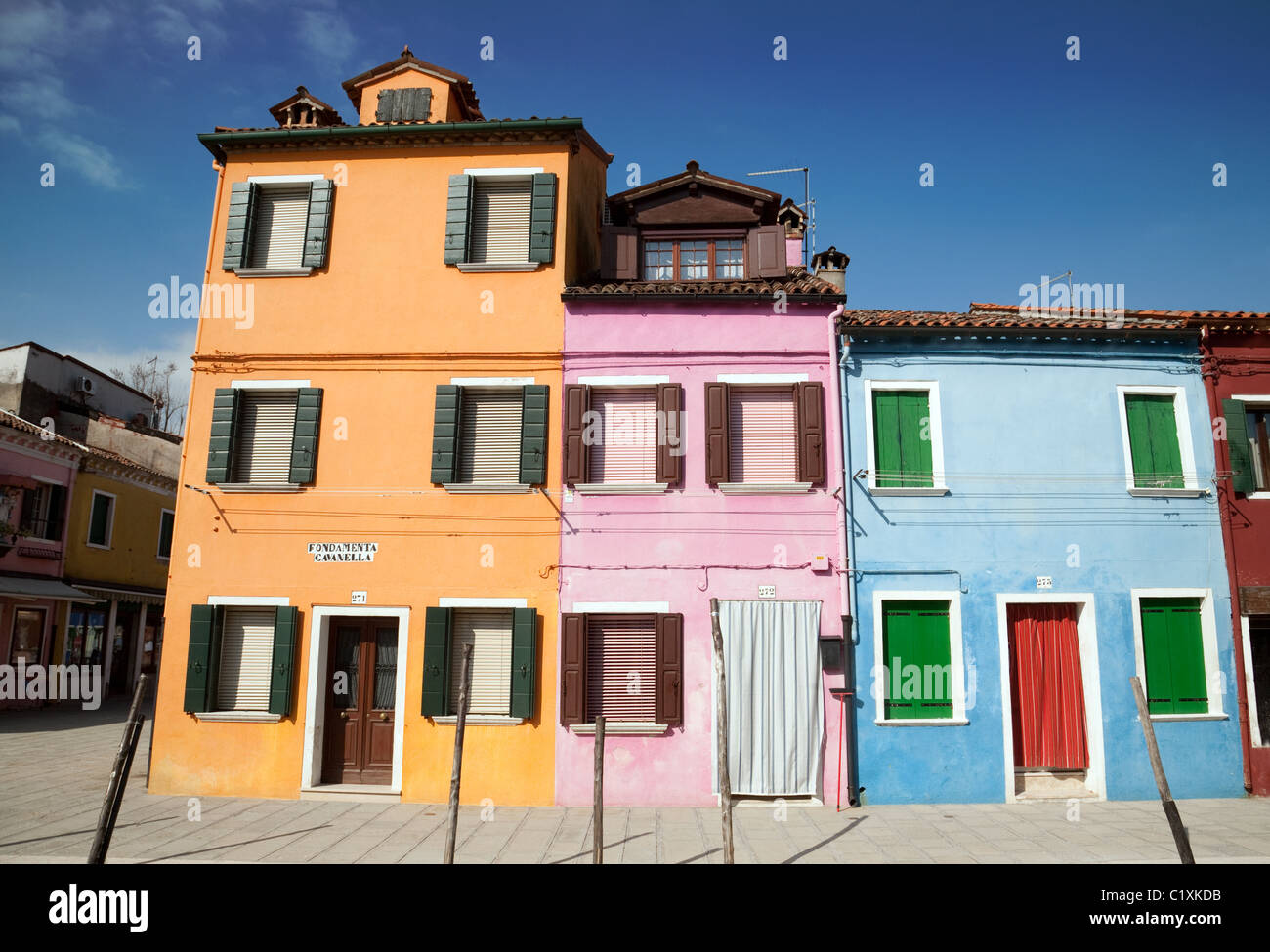 Colourful buildings italy hi-res stock photography and images - Alamy