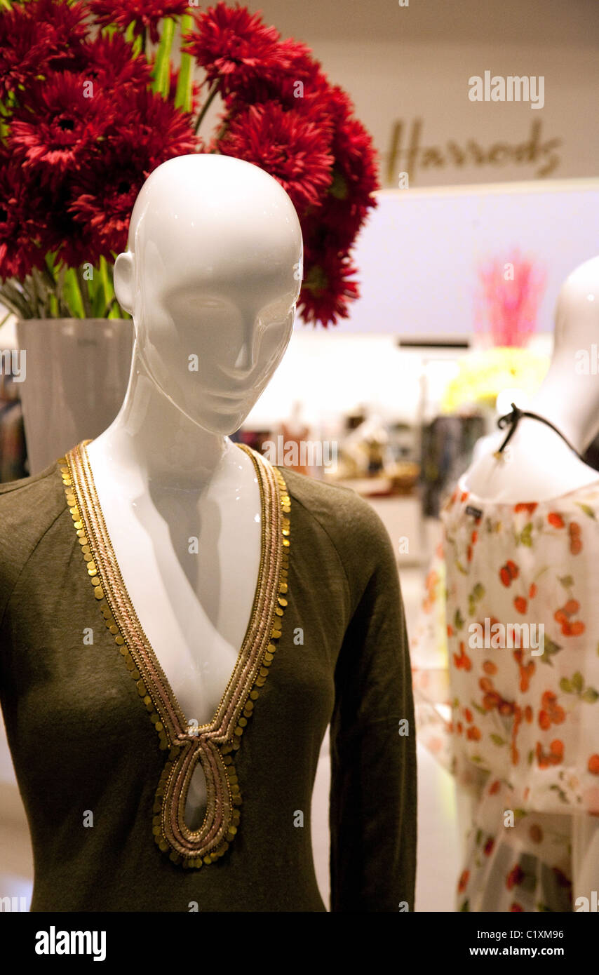 Inside harrods clothing hi-res stock photography and images - Alamy