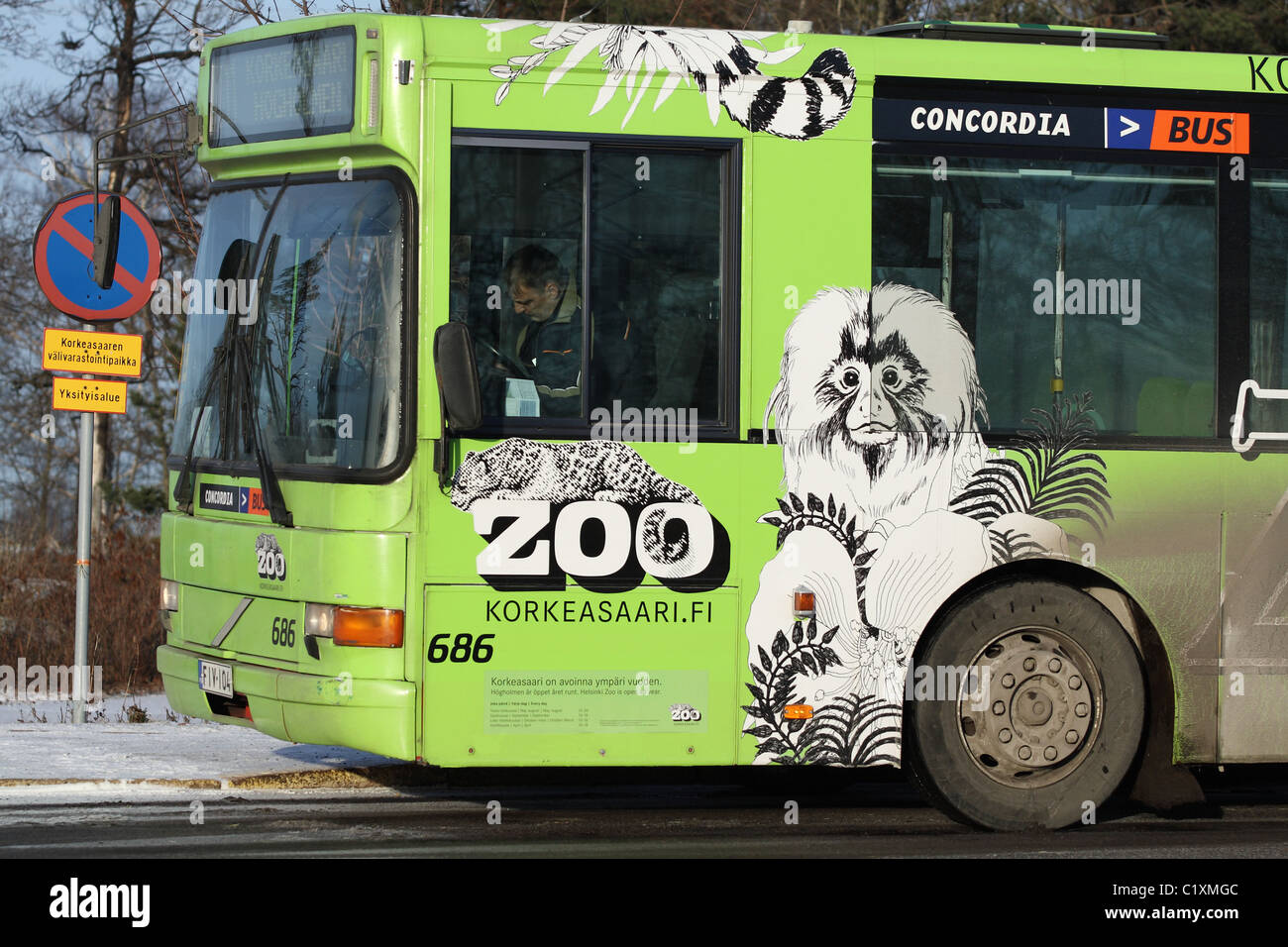 Bus driver sits in bus hi-res stock photography and images - Alamy
