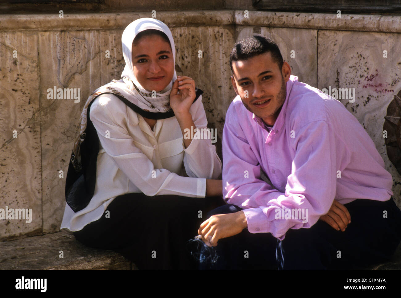 Young couple in Cairo, Egypt Stock Photo - Alamy
