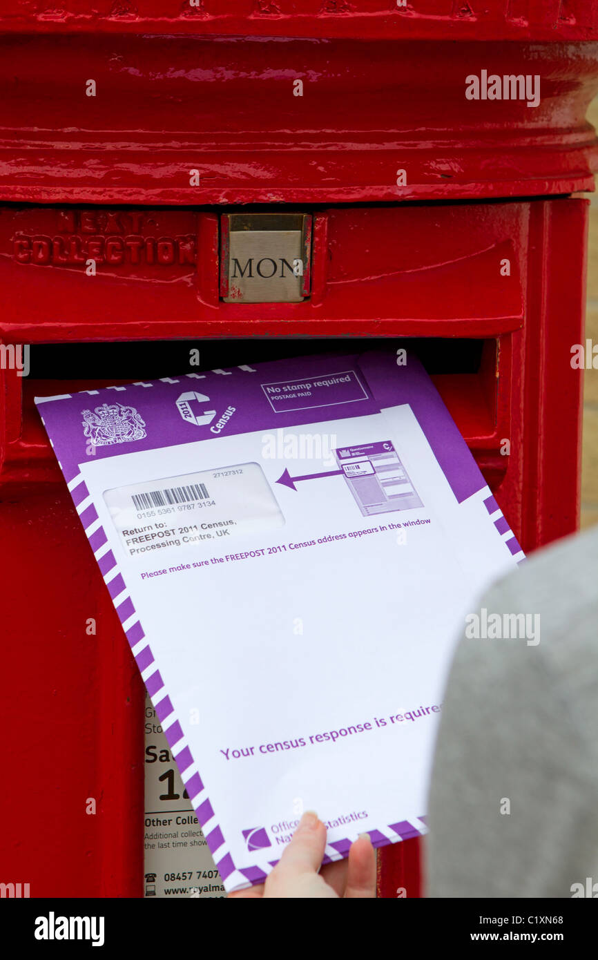 Census envelope hi-res stock photography and images - Alamy