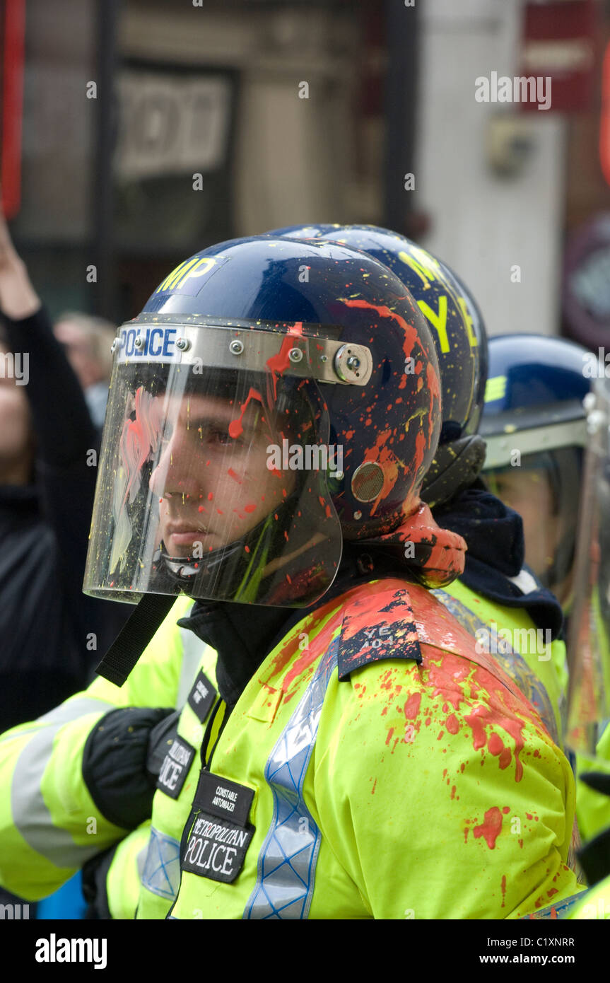 Anarchists anarchy hi-res stock photography and images - Alamy