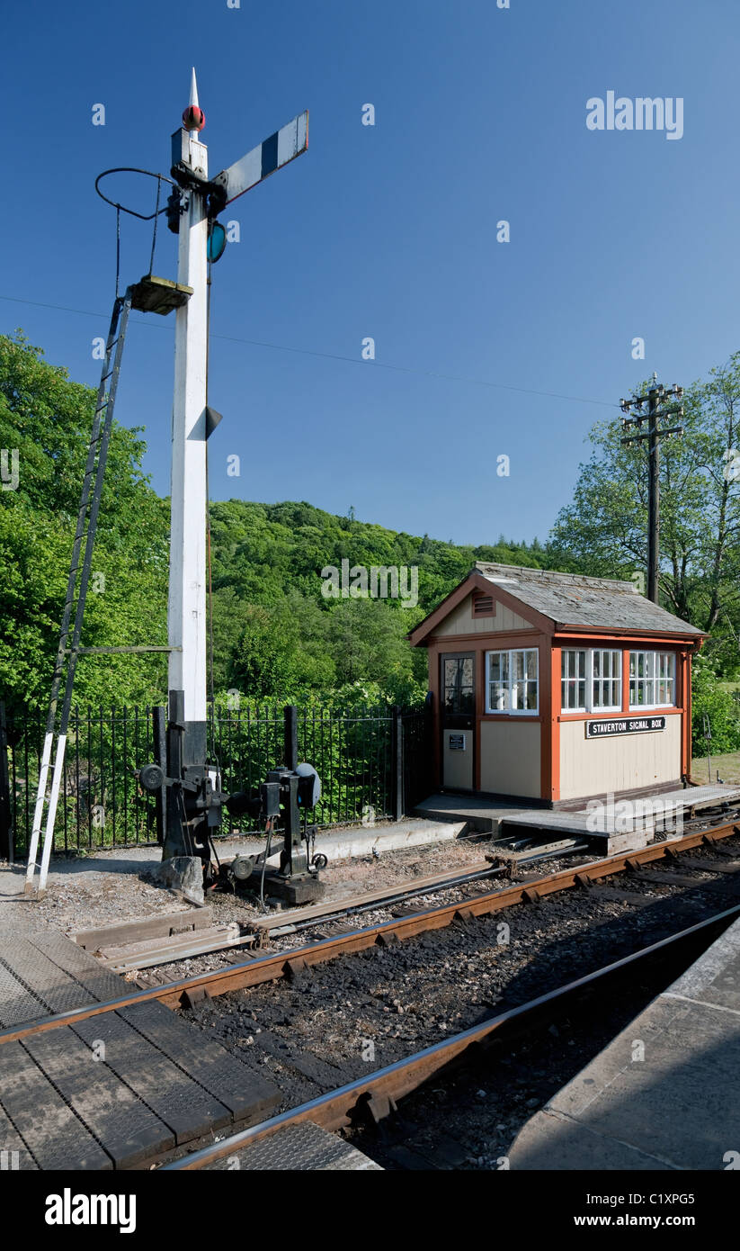 GWR Signal Box and Home Signal on the South Devon Railway, Staverton ...