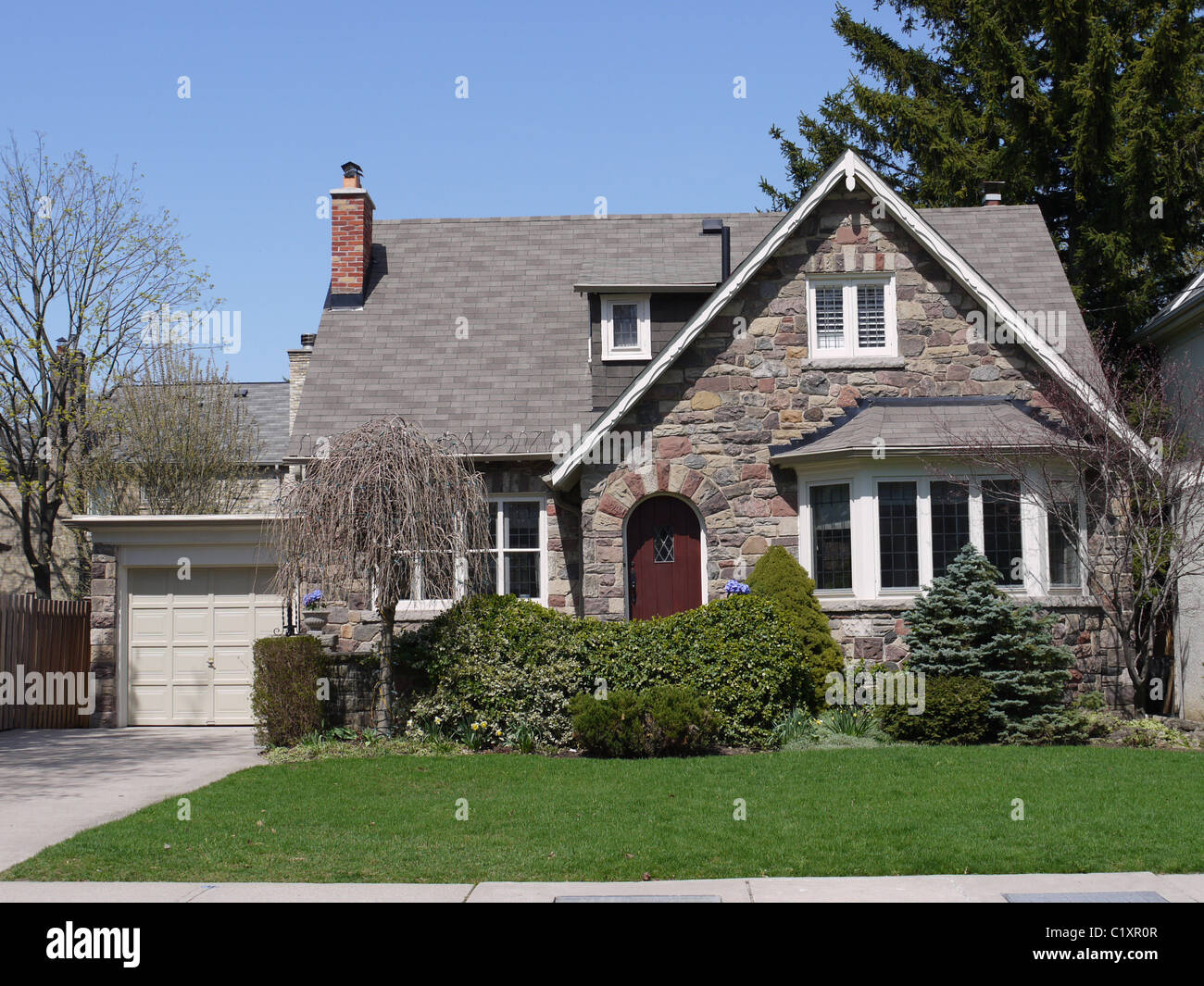 North american house hi-res stock photography and images - Alamy