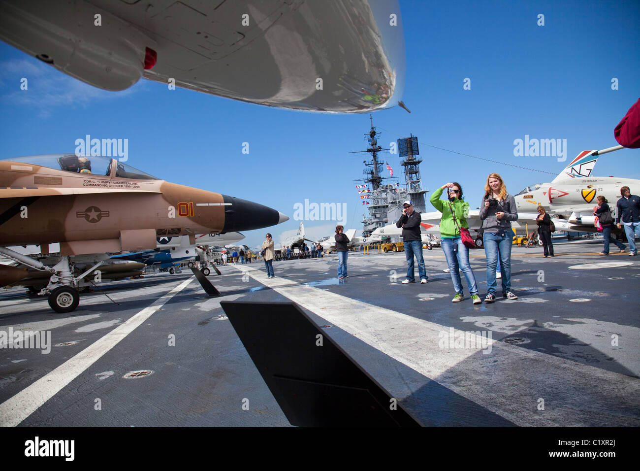 Uss shamrock hi-res stock photography and images - Alamy