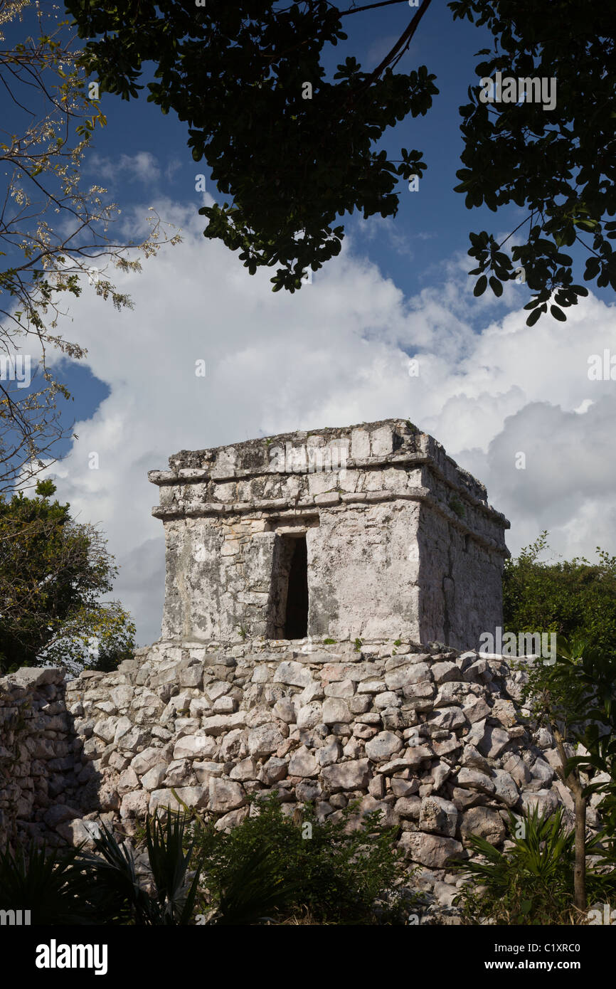Watchtower and stone wall surrounding the Maya city of Tulum (The ...
