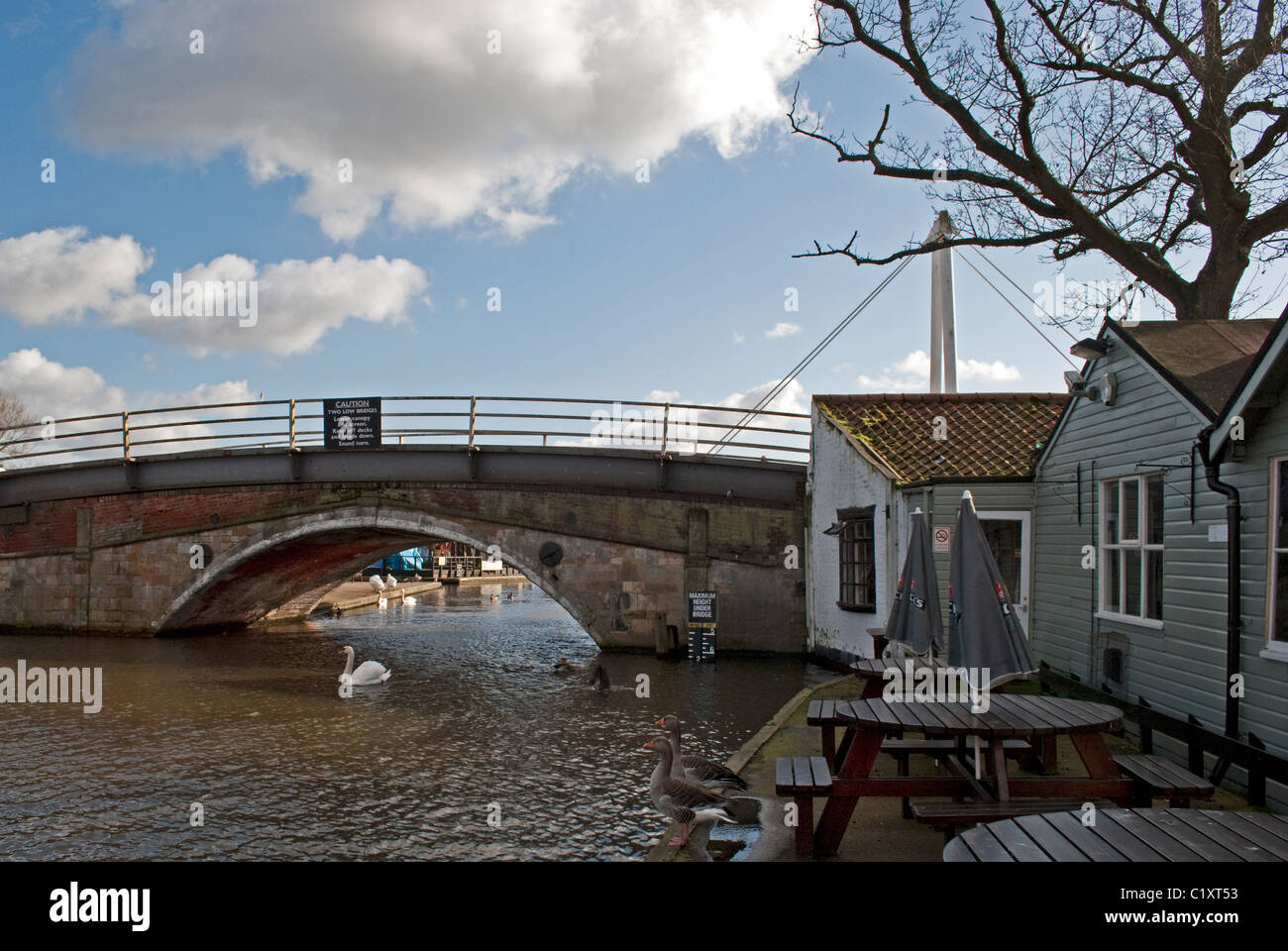 Wroxham bridge hi-res stock photography and images - Alamy