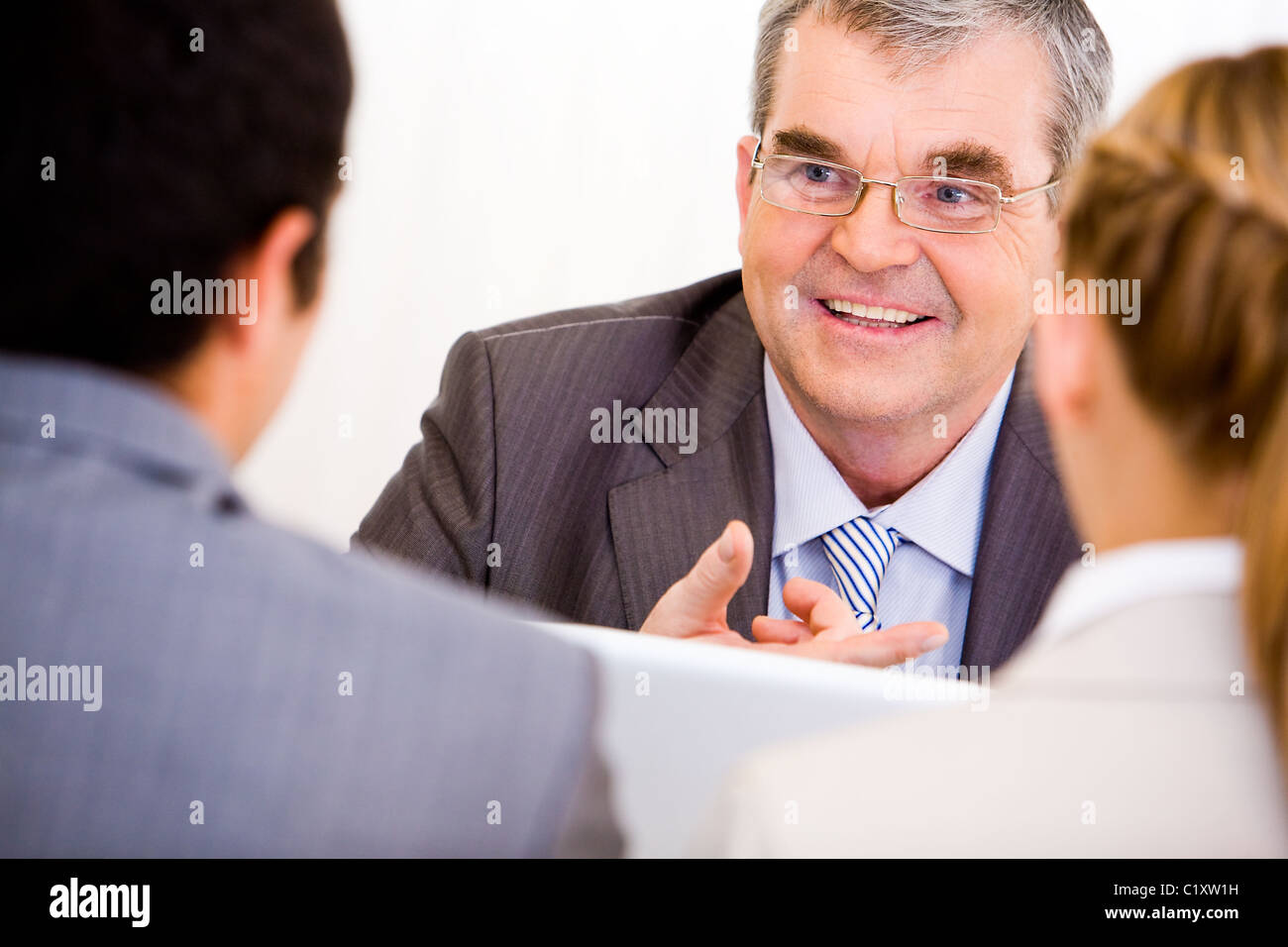 Senior leader hi-res stock photography and images - Alamy