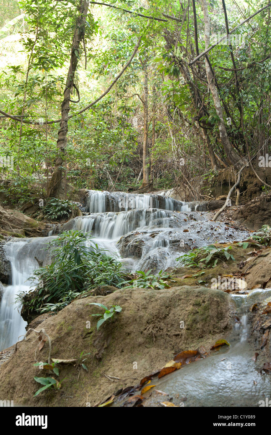 Entrenches hi-res stock photography and images - Alamy